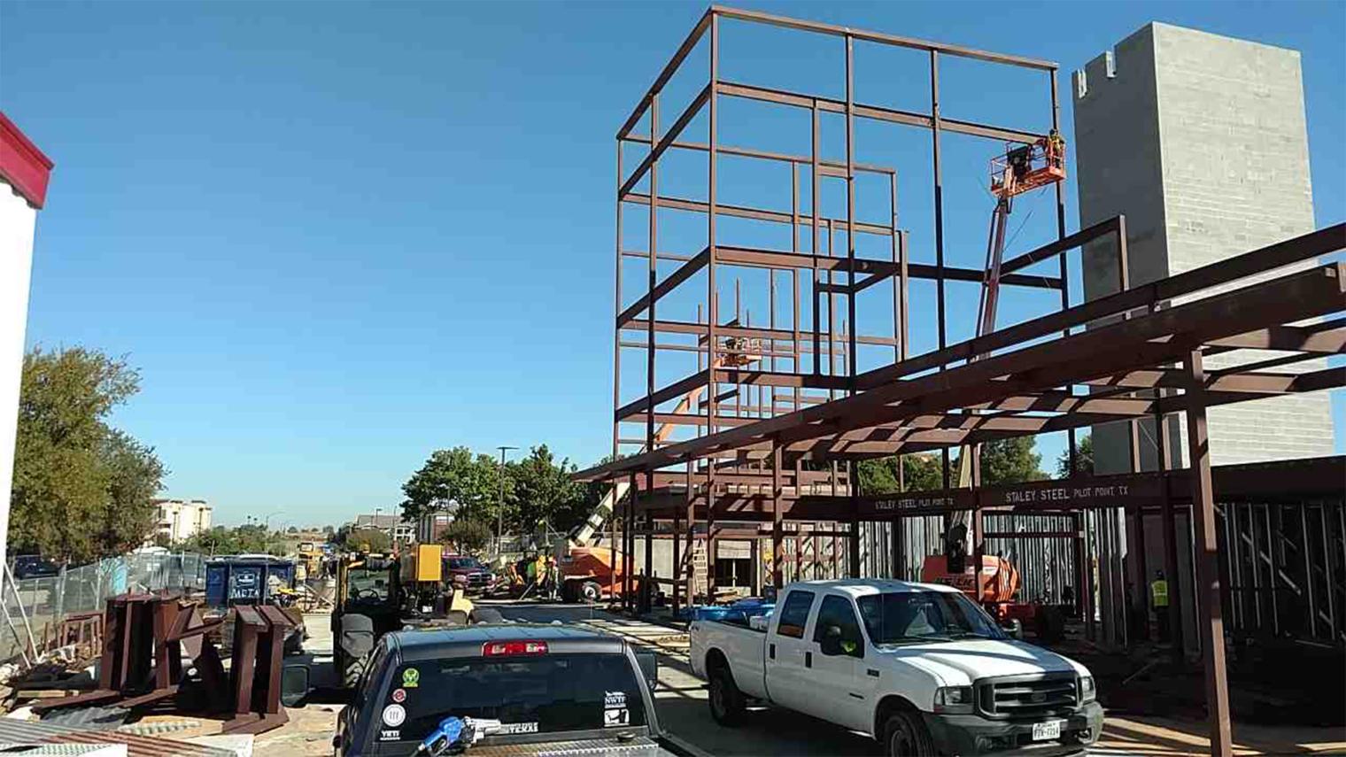 Cube Smart - Staley Steel